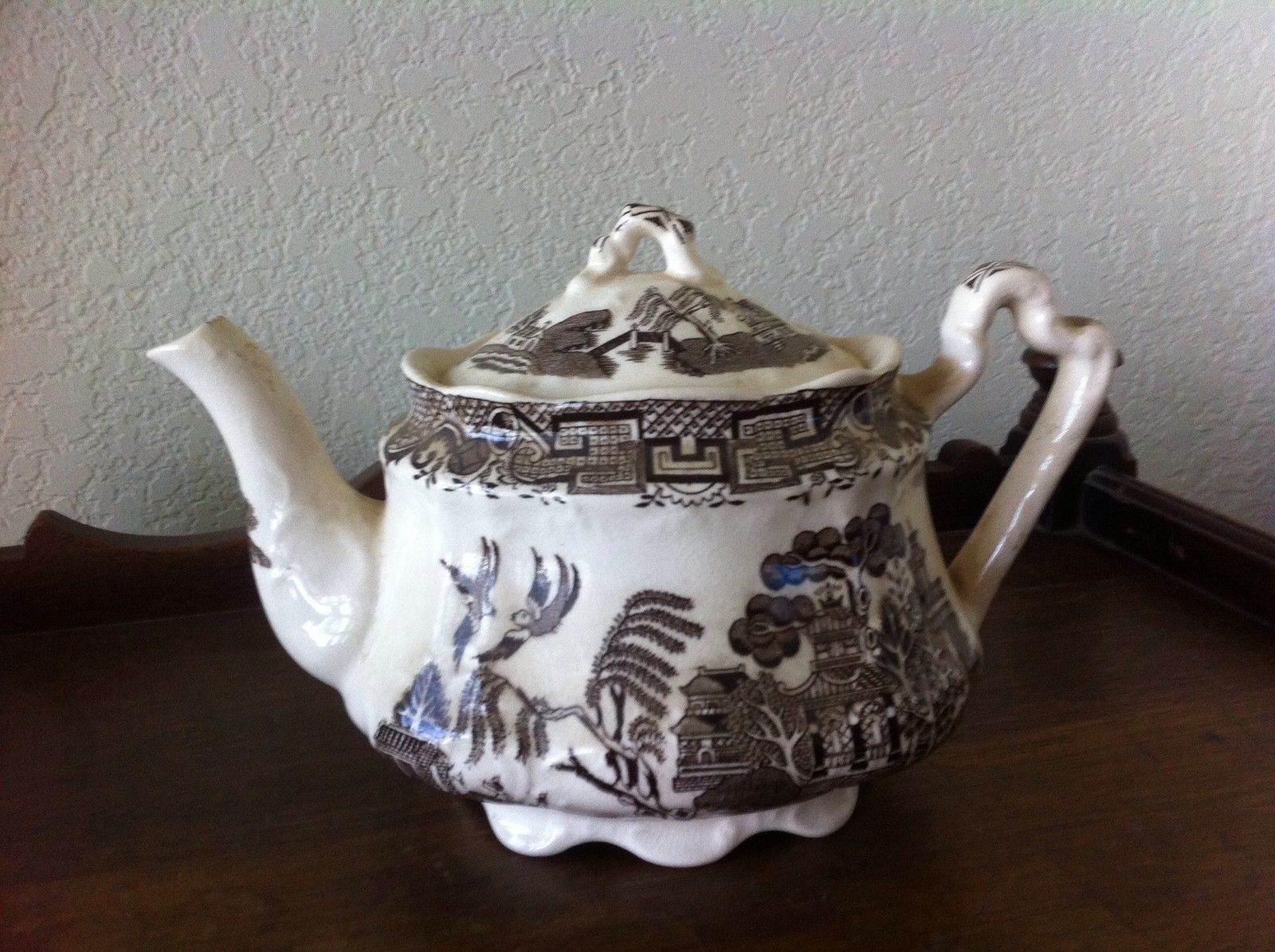 Teapots Of The Era | Ladies Tea - War from a Feminine Perspective ...